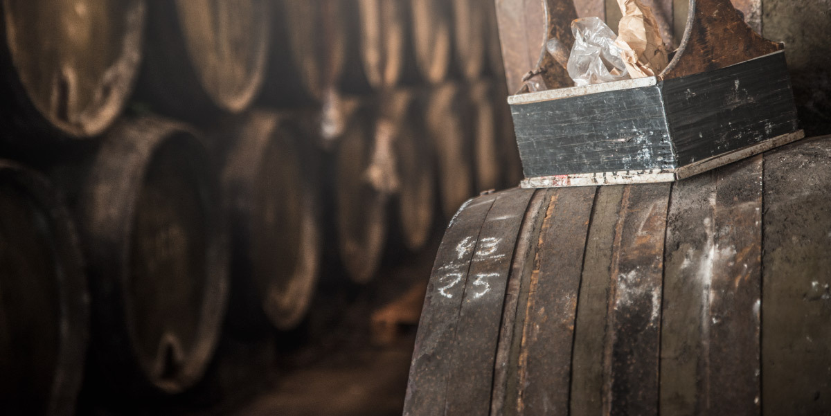 How is sherry aged? Aging sherry in the Solera and Criaderas system